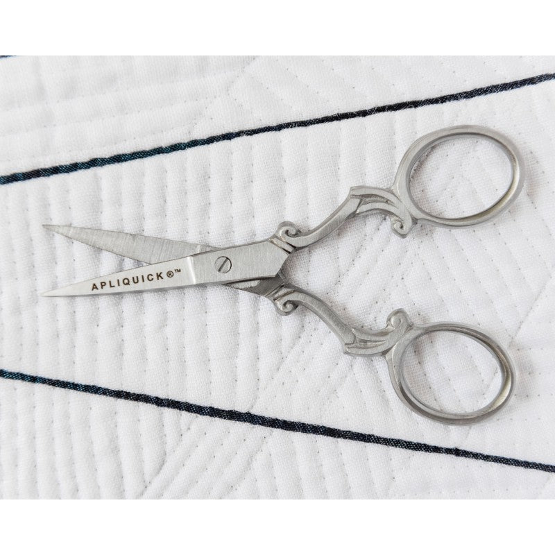 APLIQUICK Micro-serrated Scissors Small – Erie Quilt Art